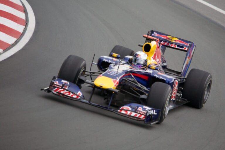 Oversteer And Understeer In F1 - Las Motorsport