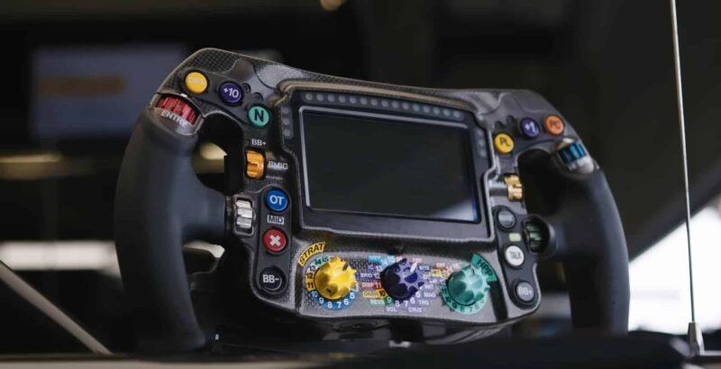 Formula 1 Steering Wheel Explained! - Las Motorsport
