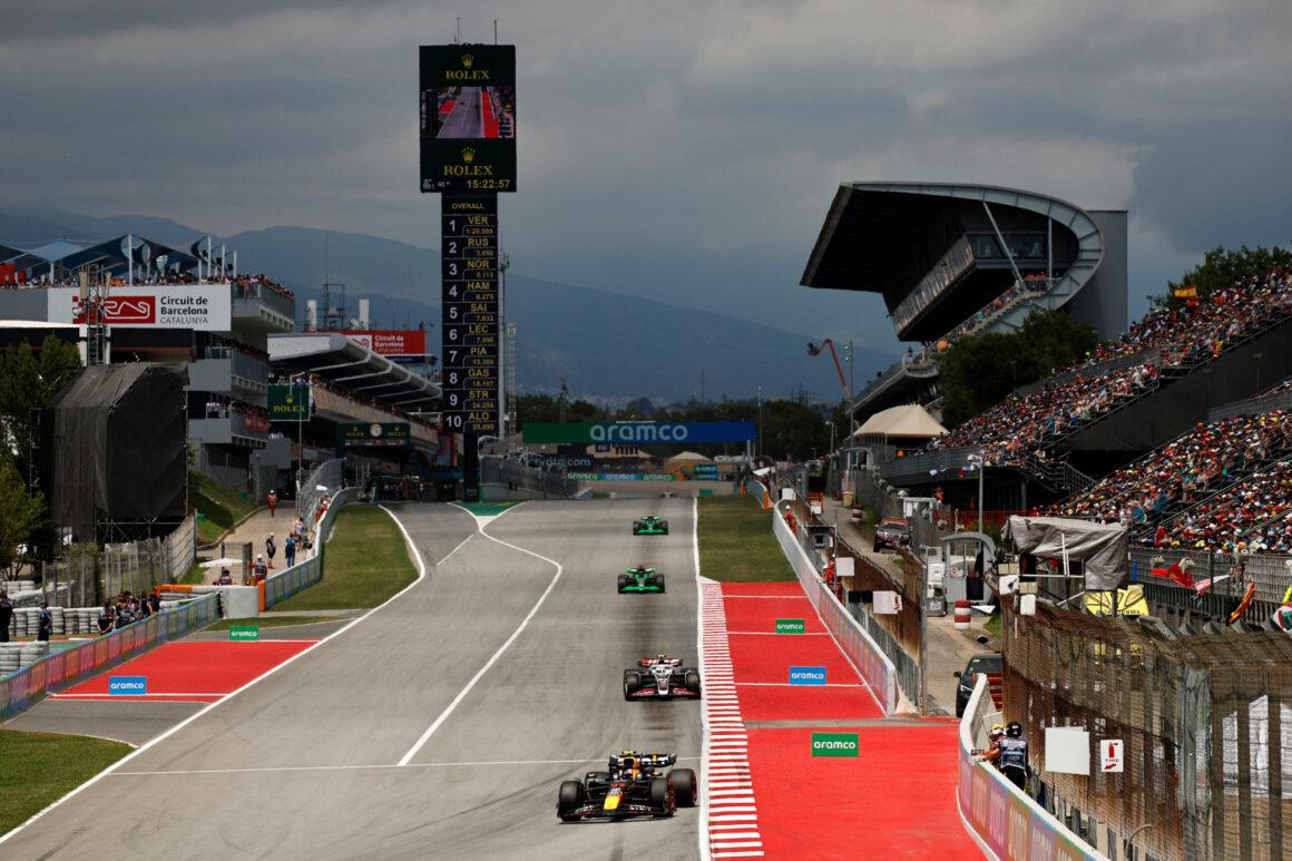 How long is a Formula 1 car? F1 Car length explained! - Las Motorsport